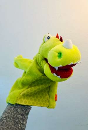 How Can Puppets Foster Language Development